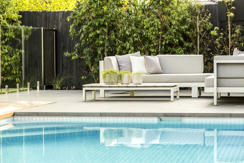 Cleveland Pool Builders | Litehouse Pools & Spas